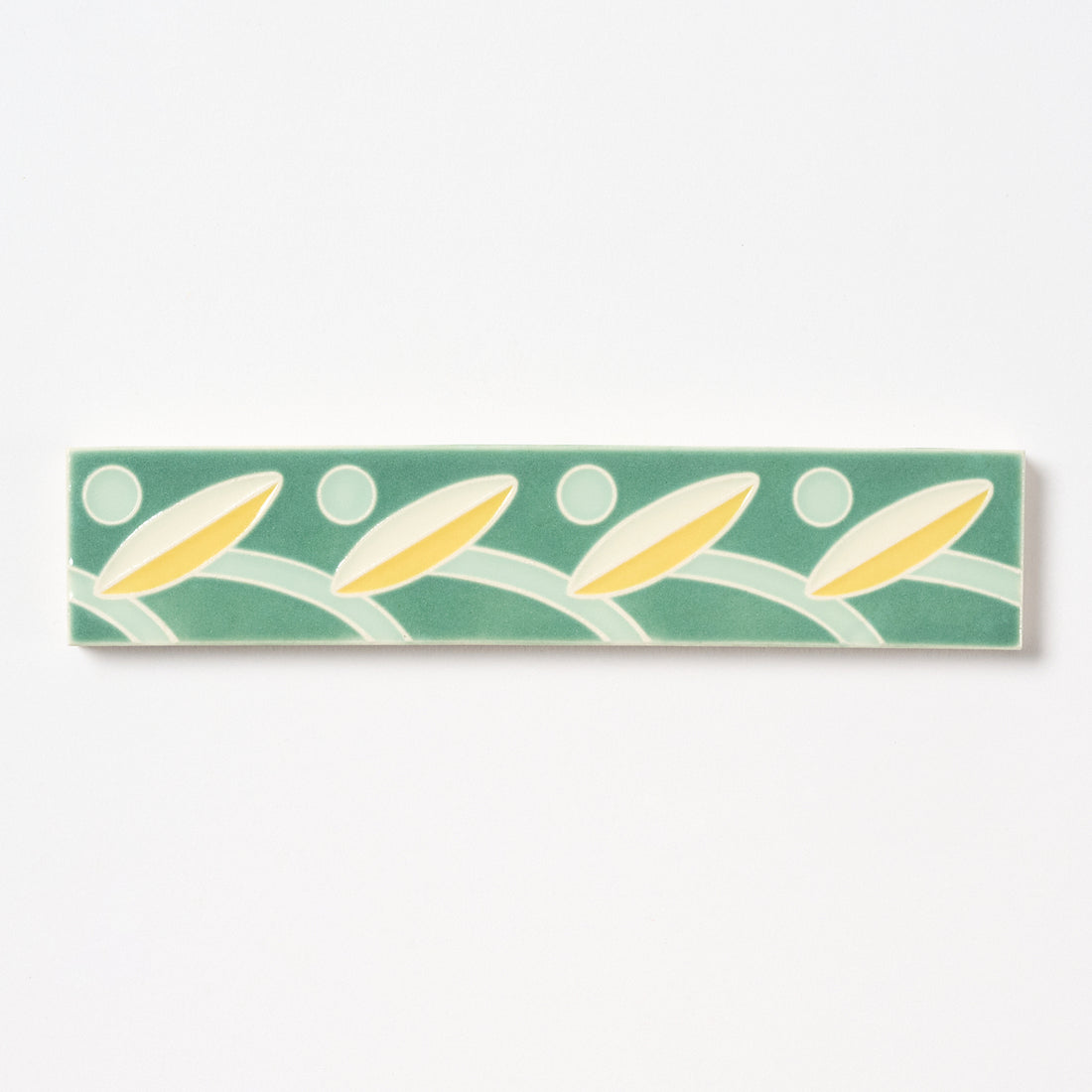 1920s American Encaustic Wide Green Trim Tile, 58 Pc Set - 29 Linear F ...